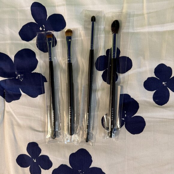 Morphe | Makeup | New Bundle Of 4 Morphe Makeup Brushes | Poshmark